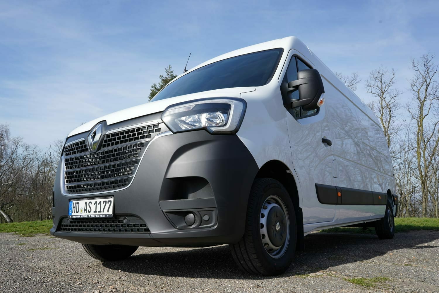 Renault Master Transporter Mieten bei A-S Autovermietung und Umzüge
